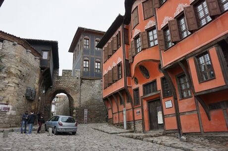 BULGARİSTAN SOFYA-PLOVDİV TURU - hitittour.com